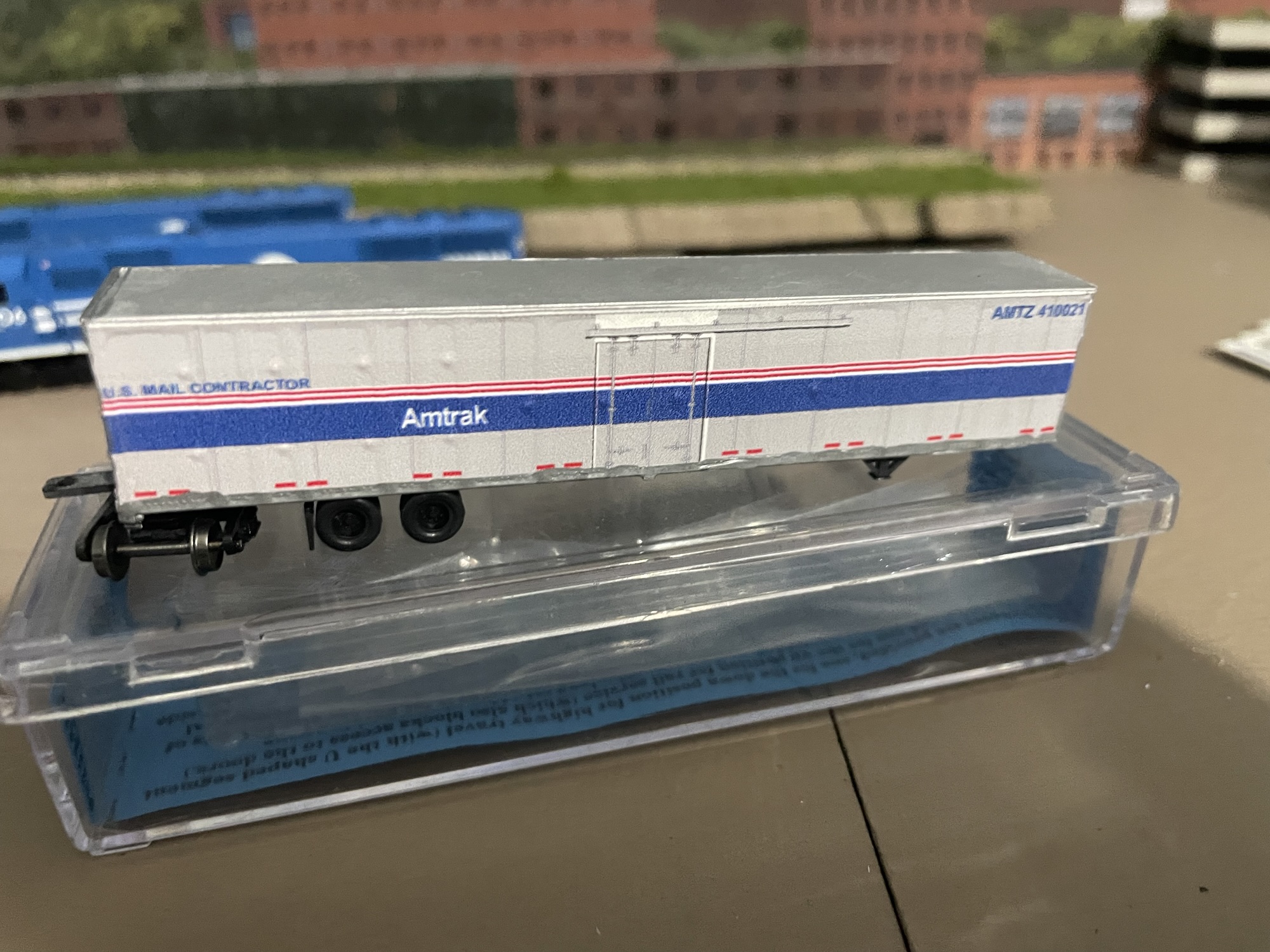Amtrak roadrailer – Somerset and Cambria Model Railroad